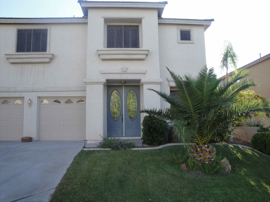 Front-2.jpg - Coldwell Banker Blue Matter