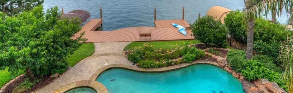 6 Waterfront Homes That Will Make You Wanna Move