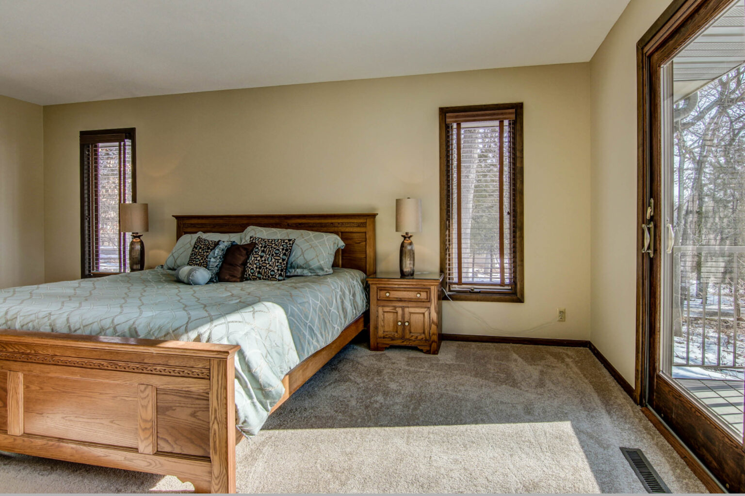 5 Small Home Improvements to Prepare Your Home to Sell