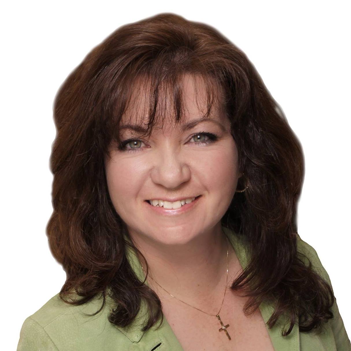 Kathleen Cruz Promoted to Senior Managing Director of Coldwell Banker ...